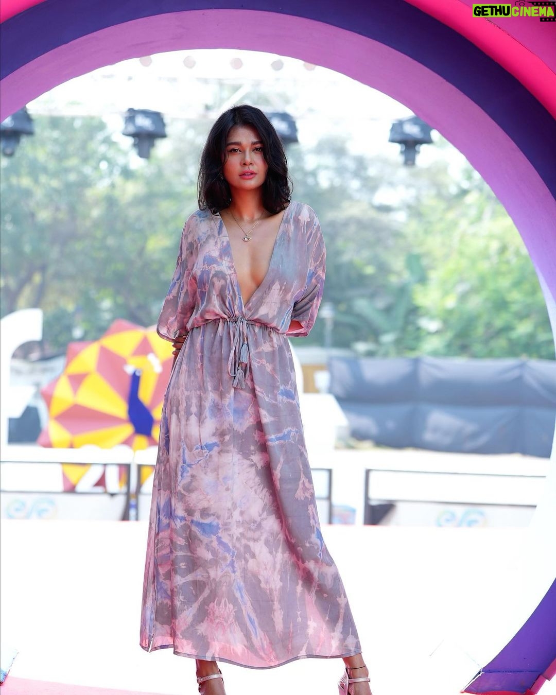 Actress Sakshi Pradhan HD Instagram Photos and Wallpapers December 2023 ...