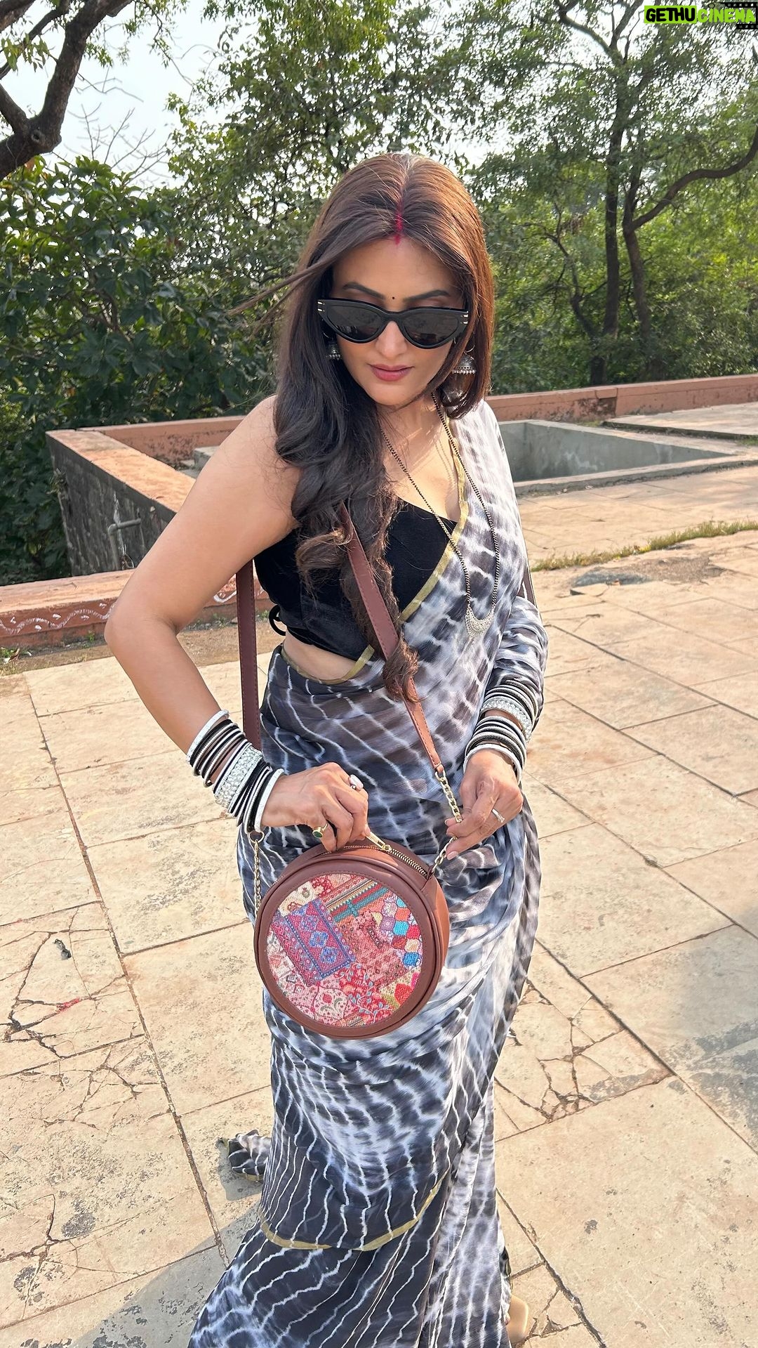 Actress Sapna Sikarwar HD Instagram Photos and Wallpapers December 2023 ...