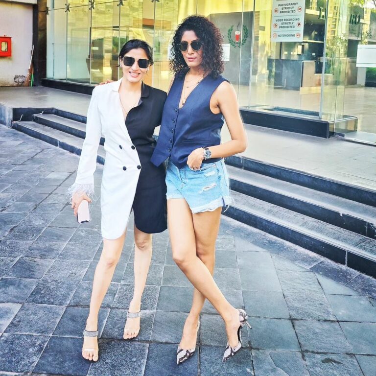 Actress Shraddha Musale HD Instagram Photos and Wallpapers July 2023 ...