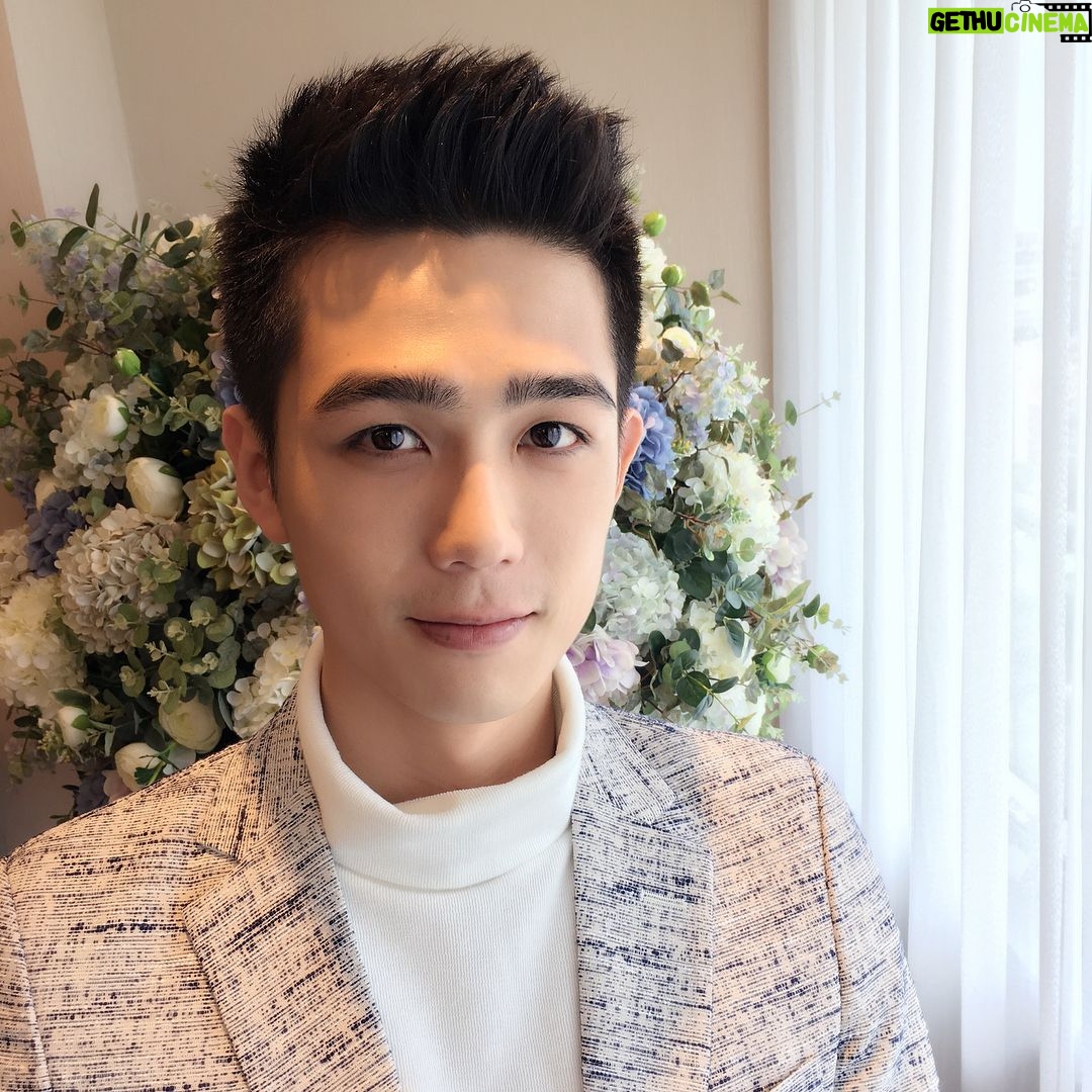 Sky Li Instagram – 「高塔公主」3/31起播出，請大家準時收看喔！ #東森創作 #高塔公主 #台視 #東森綜合台 #東潮時裝 ...