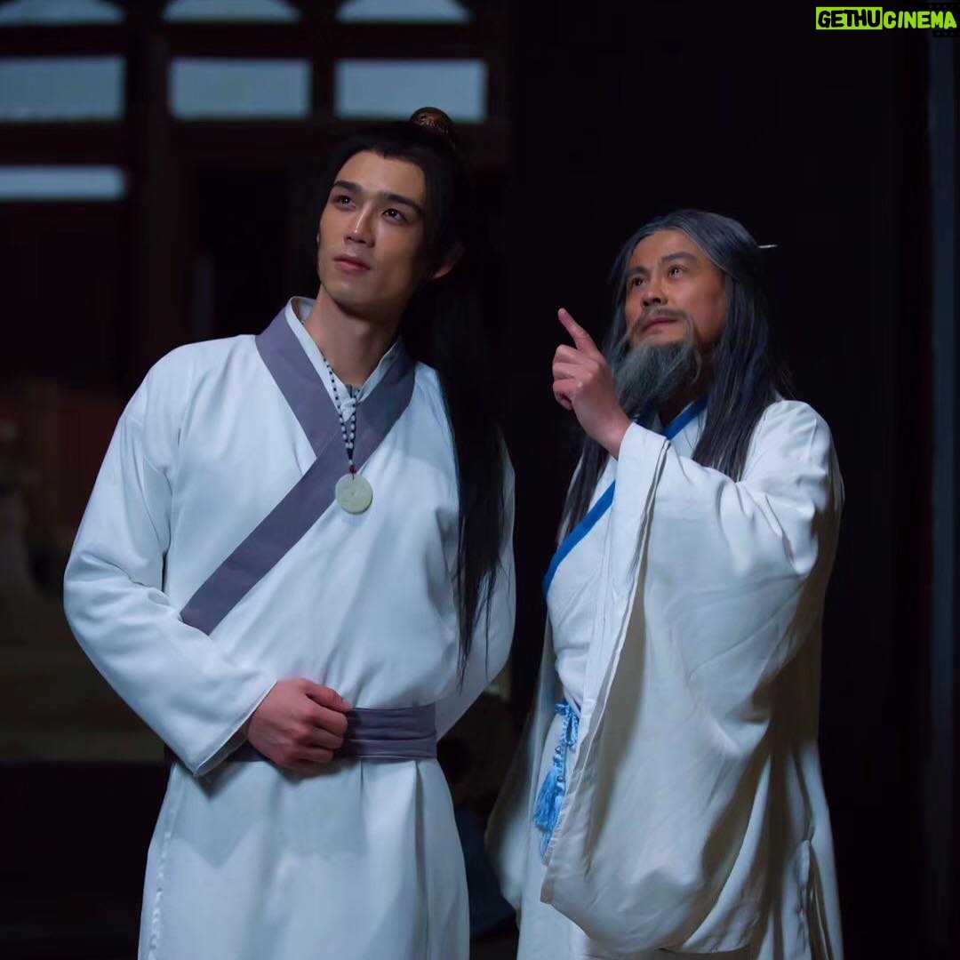 Sky Li Instagram – 賞花 賞月 賞秋香 | Gethu Cinema