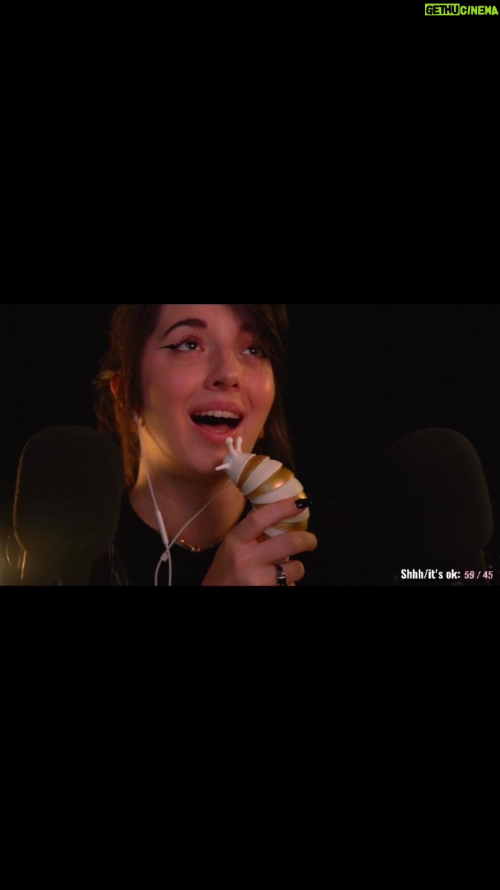 Actress Slight Sounds ASMR HD Instagram Photos and Wallpapers July 2023 ...