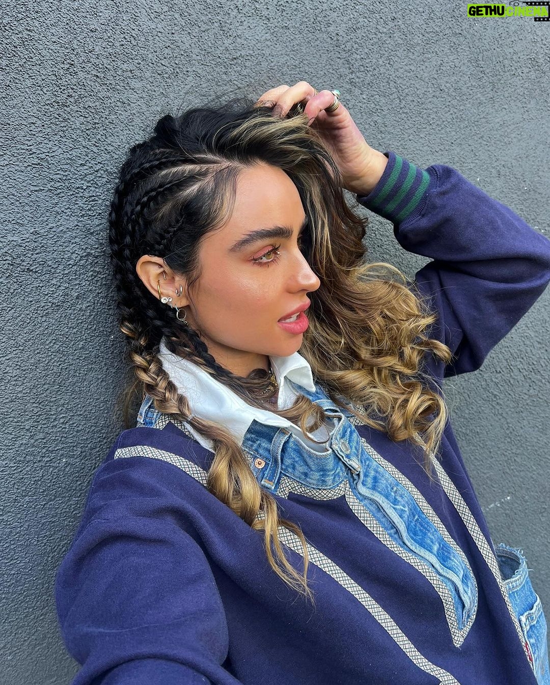 Sommer Ray Instagram – 🩵 💙 | Gethu Cinema