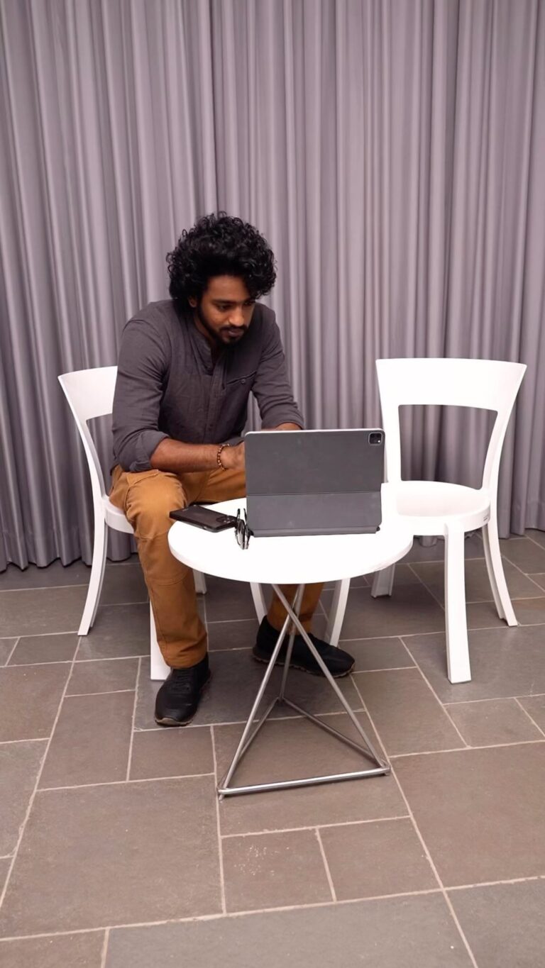 Suma Kanakala Wiki, Biography, Age, Gallery, Spouse and more