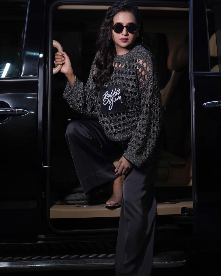 Double Tap Frenzy: Suma Kanakala's Top 10 Instagram Pics