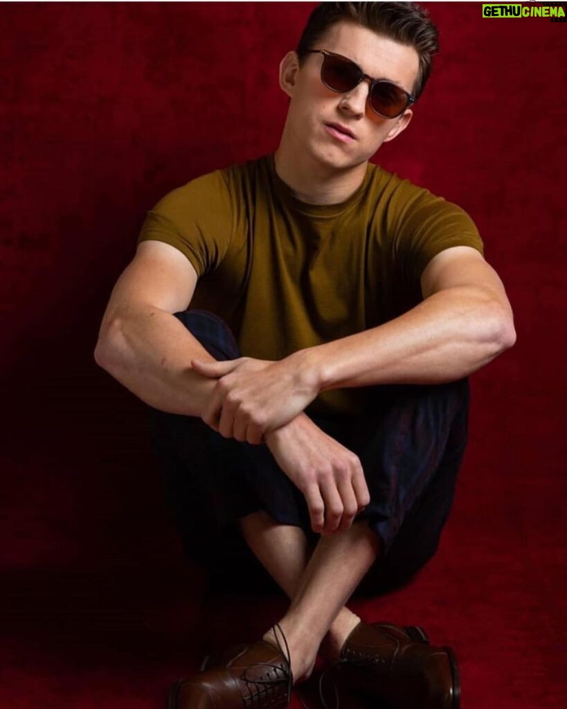 Actor Tom Holland HD Instagram Photos and Wallpapers July 2020 | Gethu ...