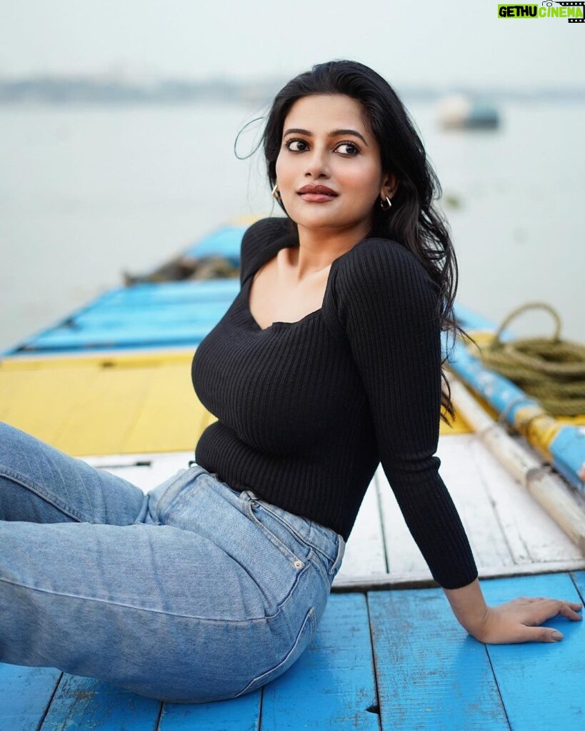 Actress Ushasi Ray HD Instagram Photos and Wallpapers January 2024 | Gethu Cinema