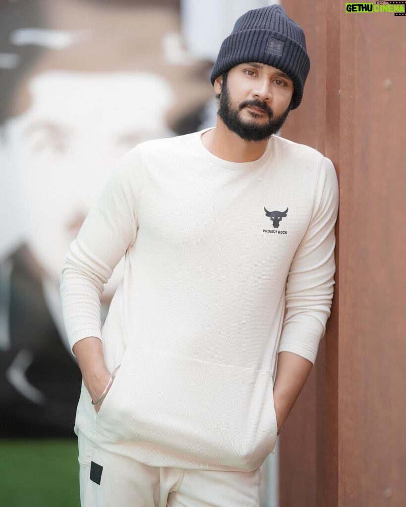 Actor Vishnu HD Instagram Photos and Wallpapers January 2024 | Gethu Cinema