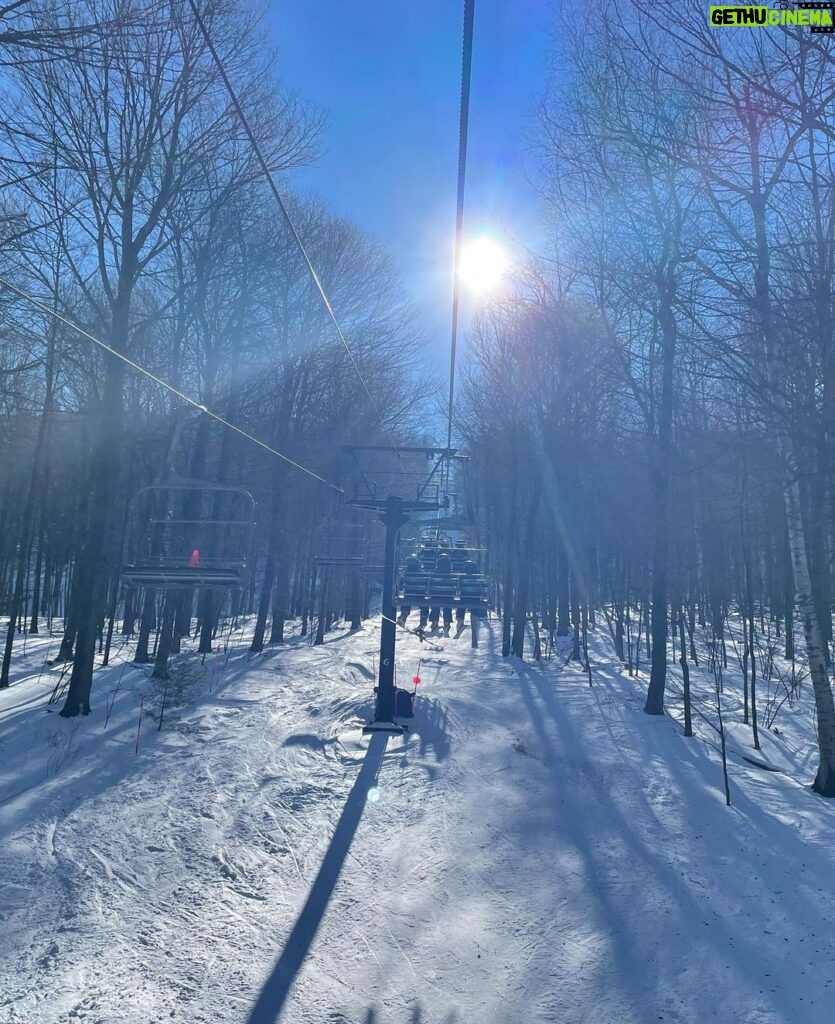 Actor Walton Goggins HD Instagram Photos and Wallpapers March 2022 ...