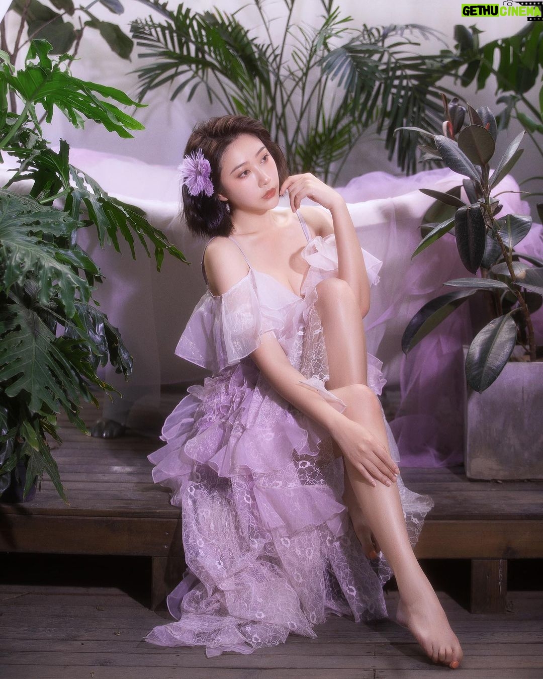 Actress Yao Mi HD Instagram Photos and Wallpapers July 2023 | Gethu Cinema