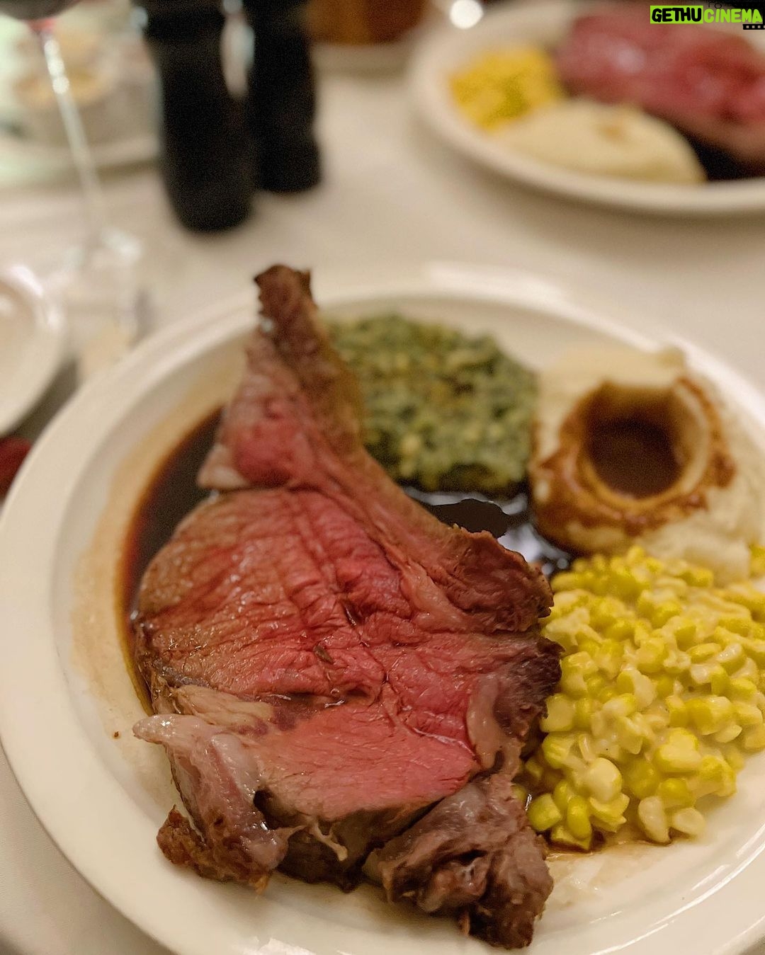 Actress Yao Mi HD Instagram Photos and Wallpapers February 2023 | Gethu ...