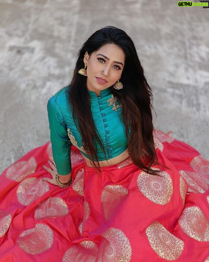 Actress Alika Nair HD Instagram Photos and Wallpapers February 2024 ...