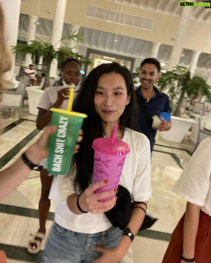 Actress Amanda Zhou HD Instagram Photos and Wallpapers May 2023 | Gethu ...