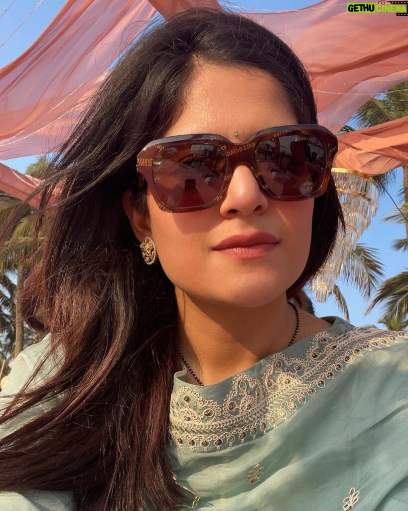 Actress Anshul Chauhan HD Instagram Photos and Wallpapers March 2022 ...