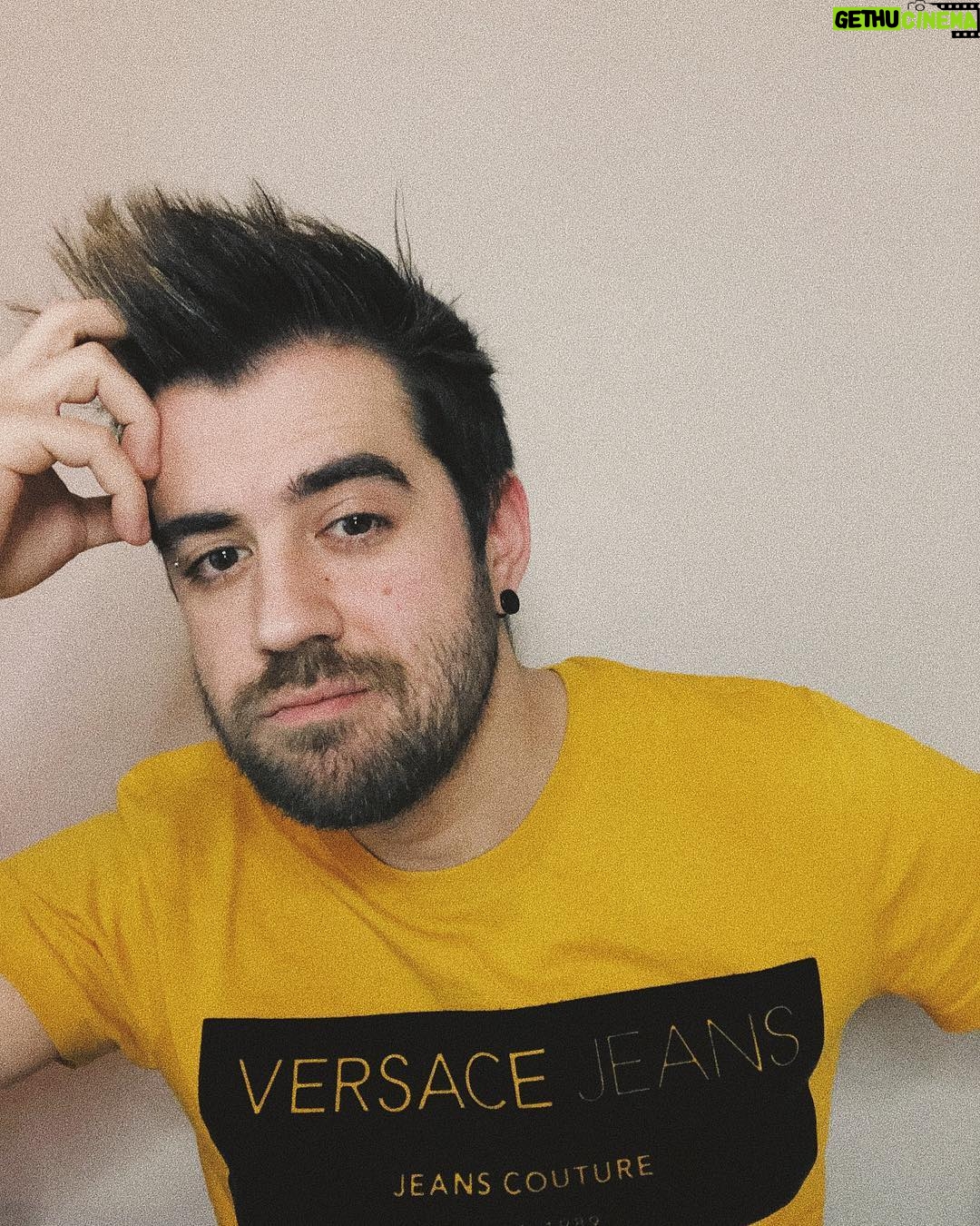 AuronPlay Instagram – me pesa la cabeza jodeeeer | Gethu Cinema