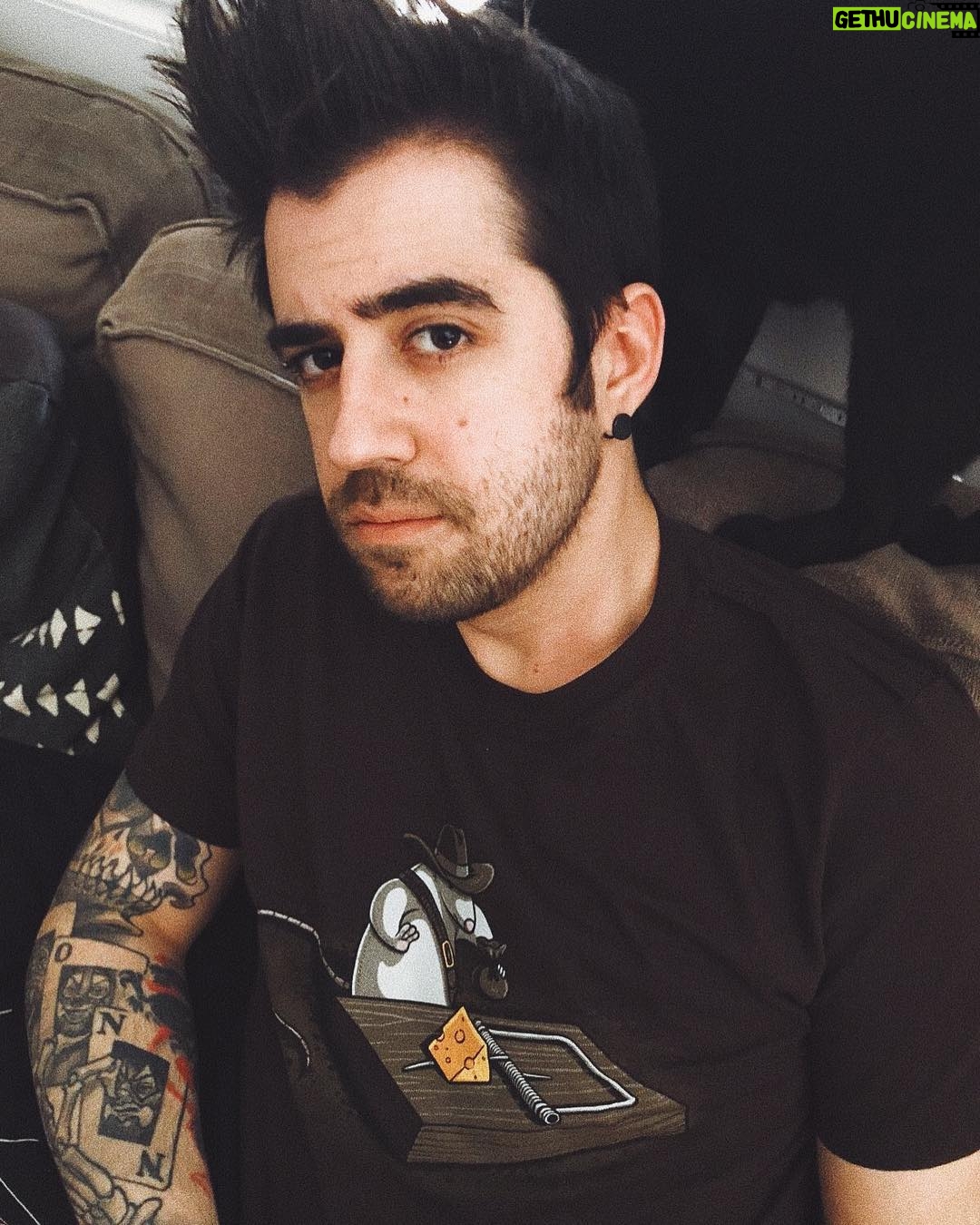 AuronPlay Instagram – tranquilo, relajado, sosegado, calmado, laxo ...