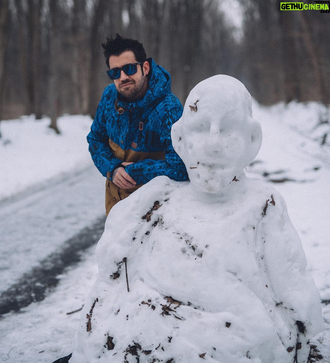 AuronPlay Instagram – aquí con un colega 📸 @hiclavero Bucharest ...