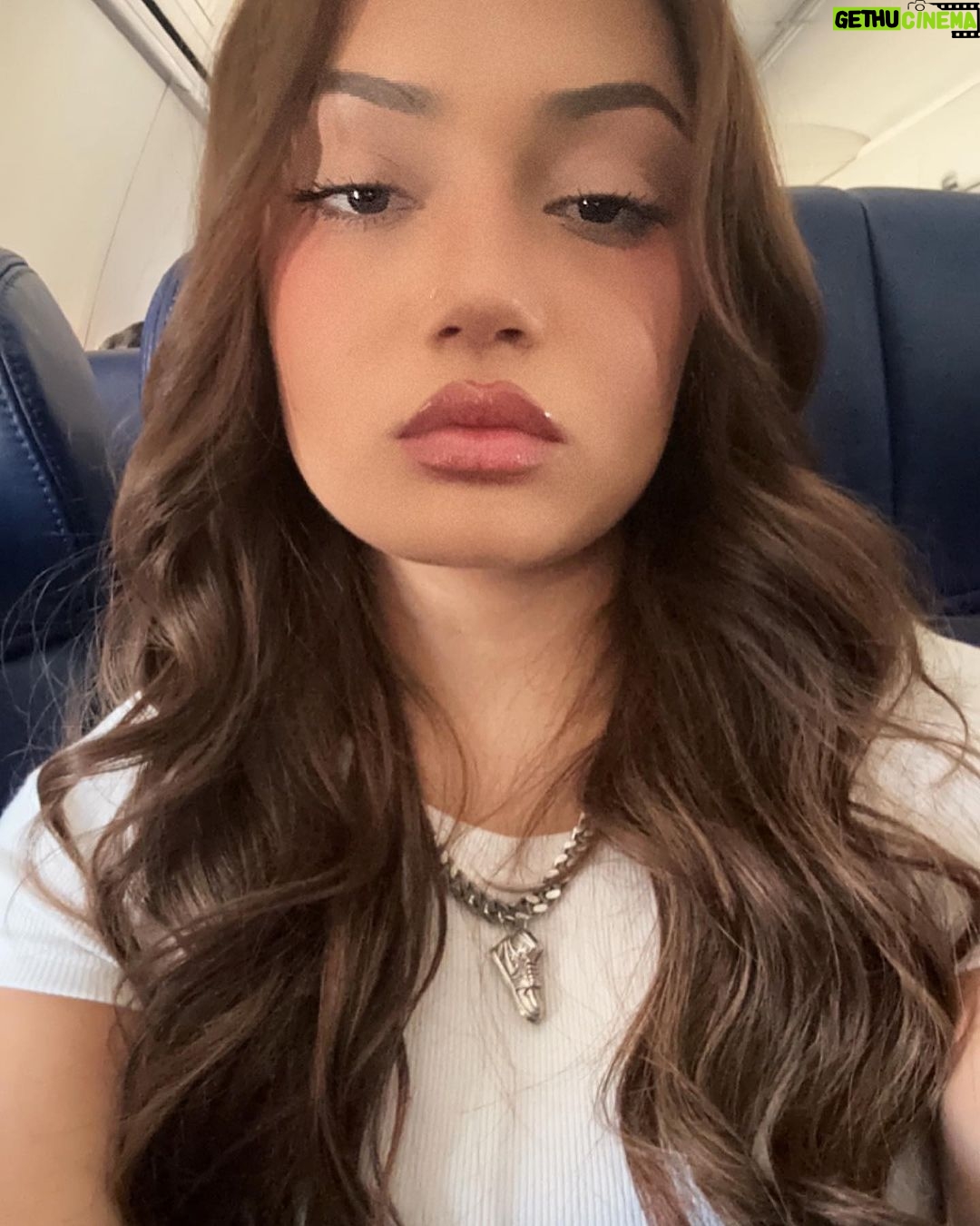 Actress Avani HD Instagram Photos and Wallpapers December 2023 | Gethu ...