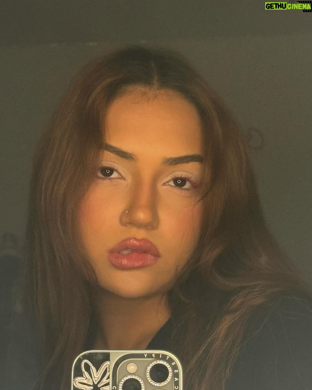 Avani Instagram – hi 🩷 | Gethu Cinema