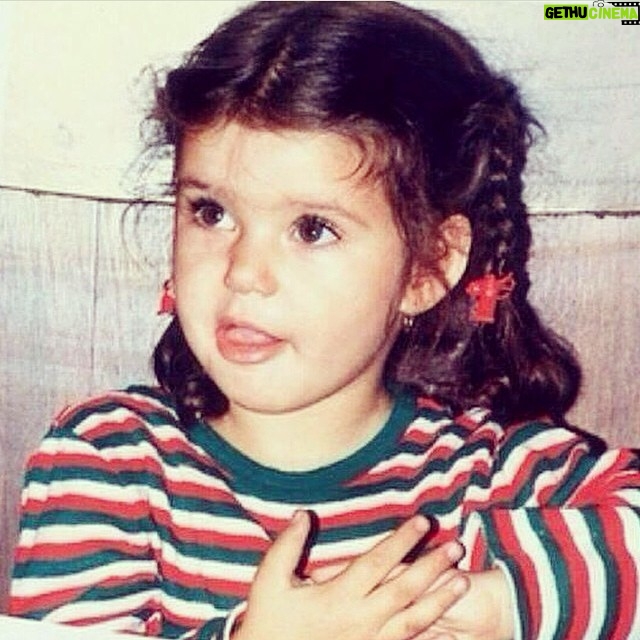 Beren Saat Instagram – BB- Bıdık Beren 🎈Baby Bee | Gethu Cinema