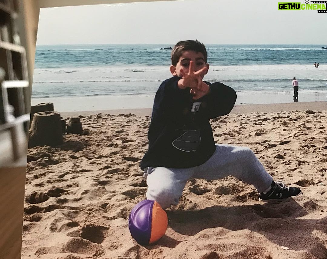 Cameron Boyce Instagram – *british narrator from planet earth* the ...