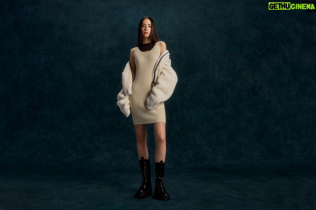 Actress Charlize Lamb HD Instagram Photos and Wallpapers September 2023 ...