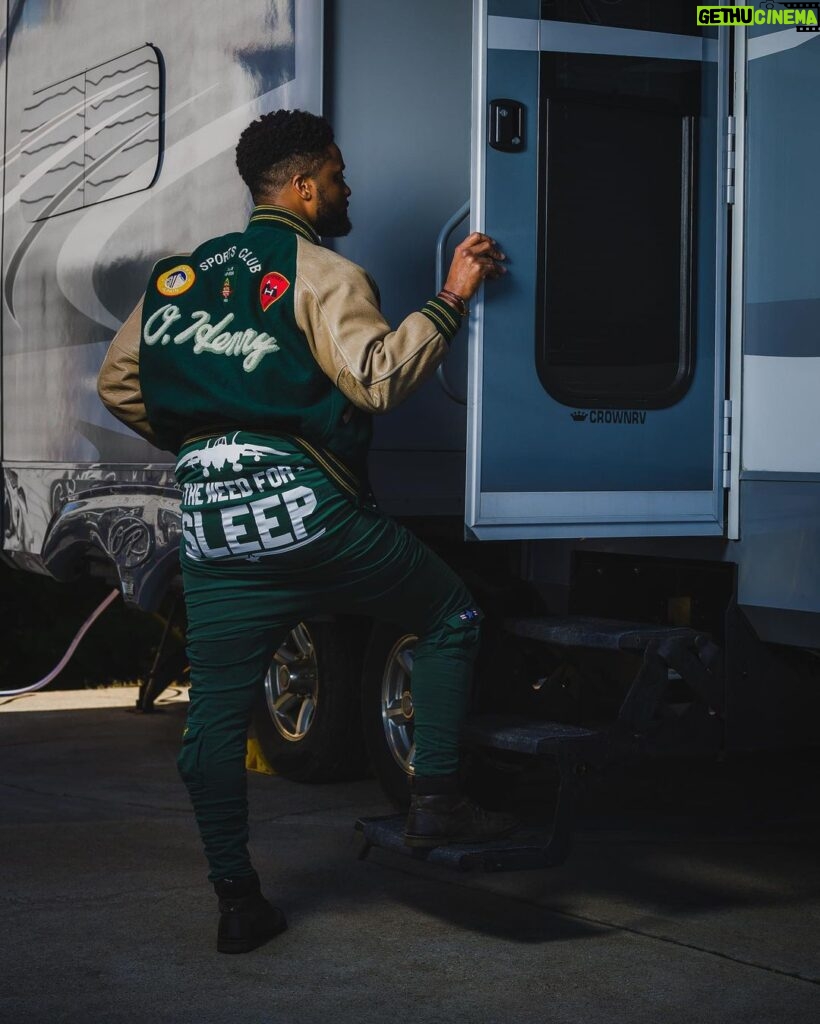 Actor Cory Graves HD Instagram Photos and Wallpapers May 2022 | Gethu ...