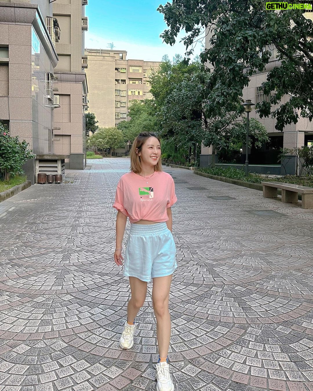 Actress DaYuan Lin HD Instagram Photos and Wallpapers August 2023 ...