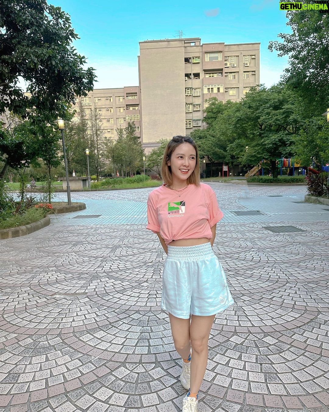 Actress DaYuan Lin HD Instagram Photos and Wallpapers August 2023 ...