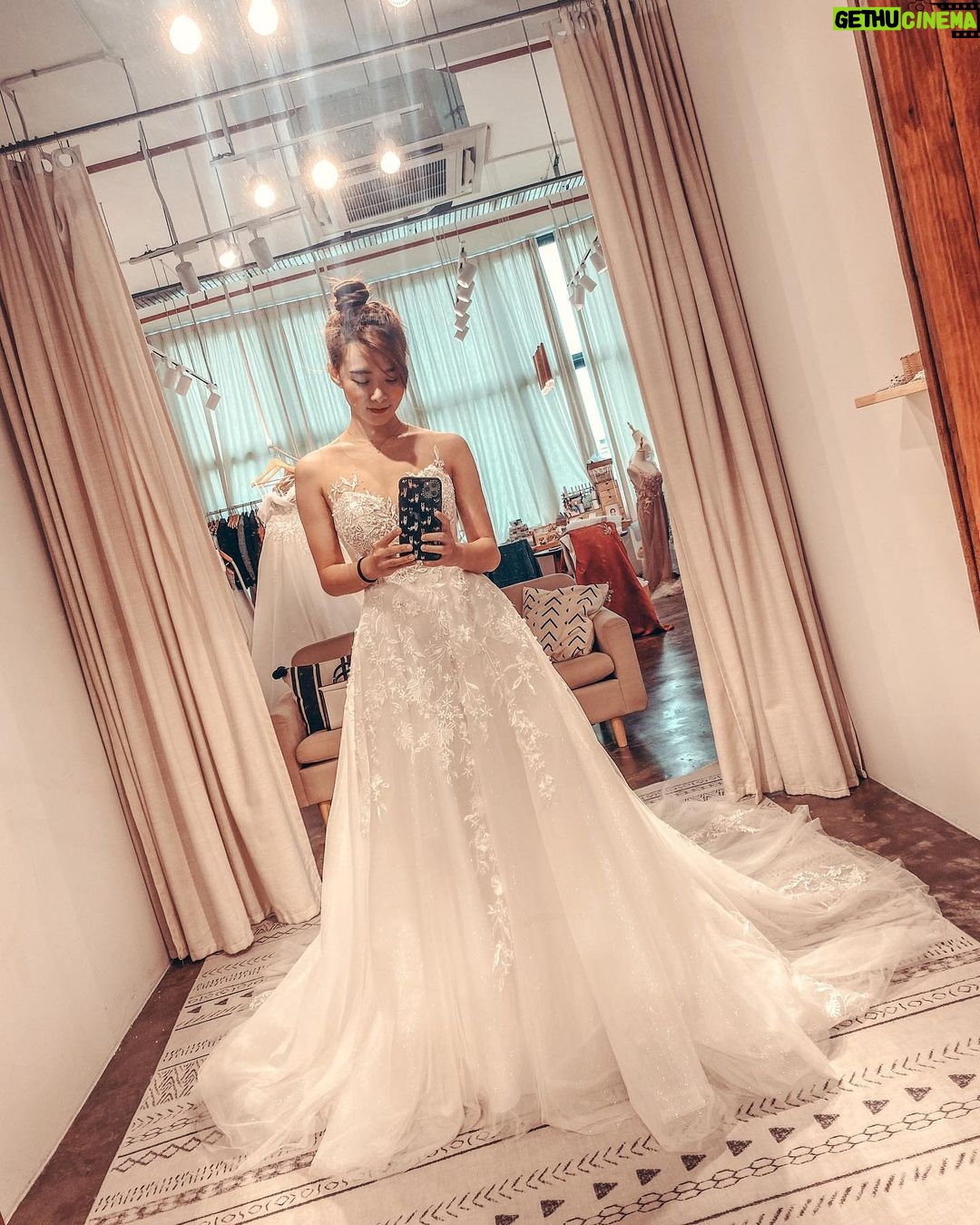 Denise Soong Ee Lyn Most Liked Photos and Posts | Gethu Cinema