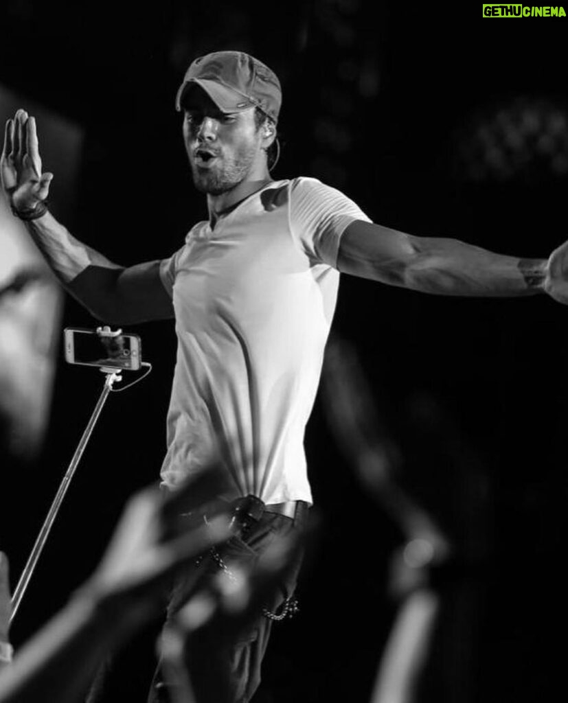 Actor Enrique Iglesias HD Instagram Photos and Wallpapers August 2019 ...