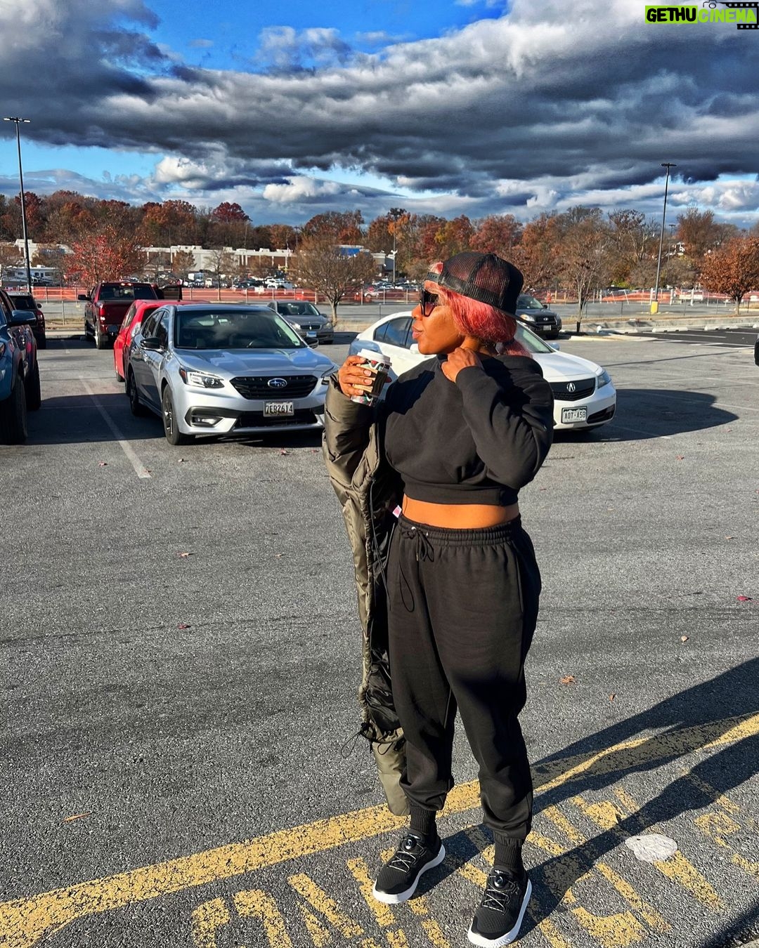 Actress Franchon Crews Dezurn HD Instagram Photos and Wallpapers ...
