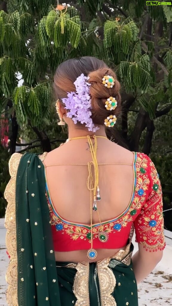 Actress Gayatri Jadhav HD Instagram Photos and Wallpapers October 2023 ...