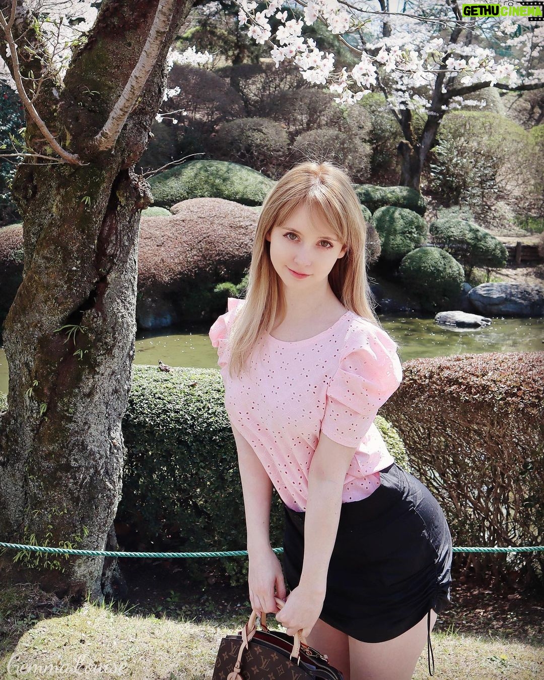 Gemma Louise Instagram – おはよう🌸 #桜 #桜スポット #花見 #花見スポット #モデル #外国人モデル #東京モデル #春 #可愛い #日本 ...