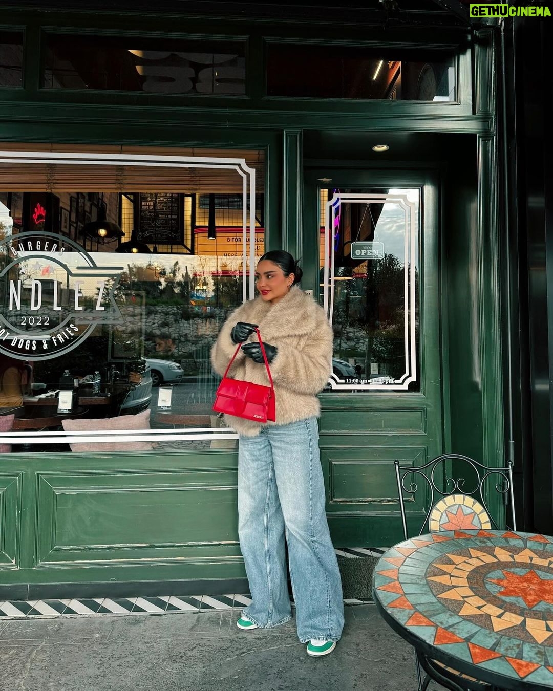 Actress Haifa Hassony HD Instagram Photos and Wallpapers February 2024 ...