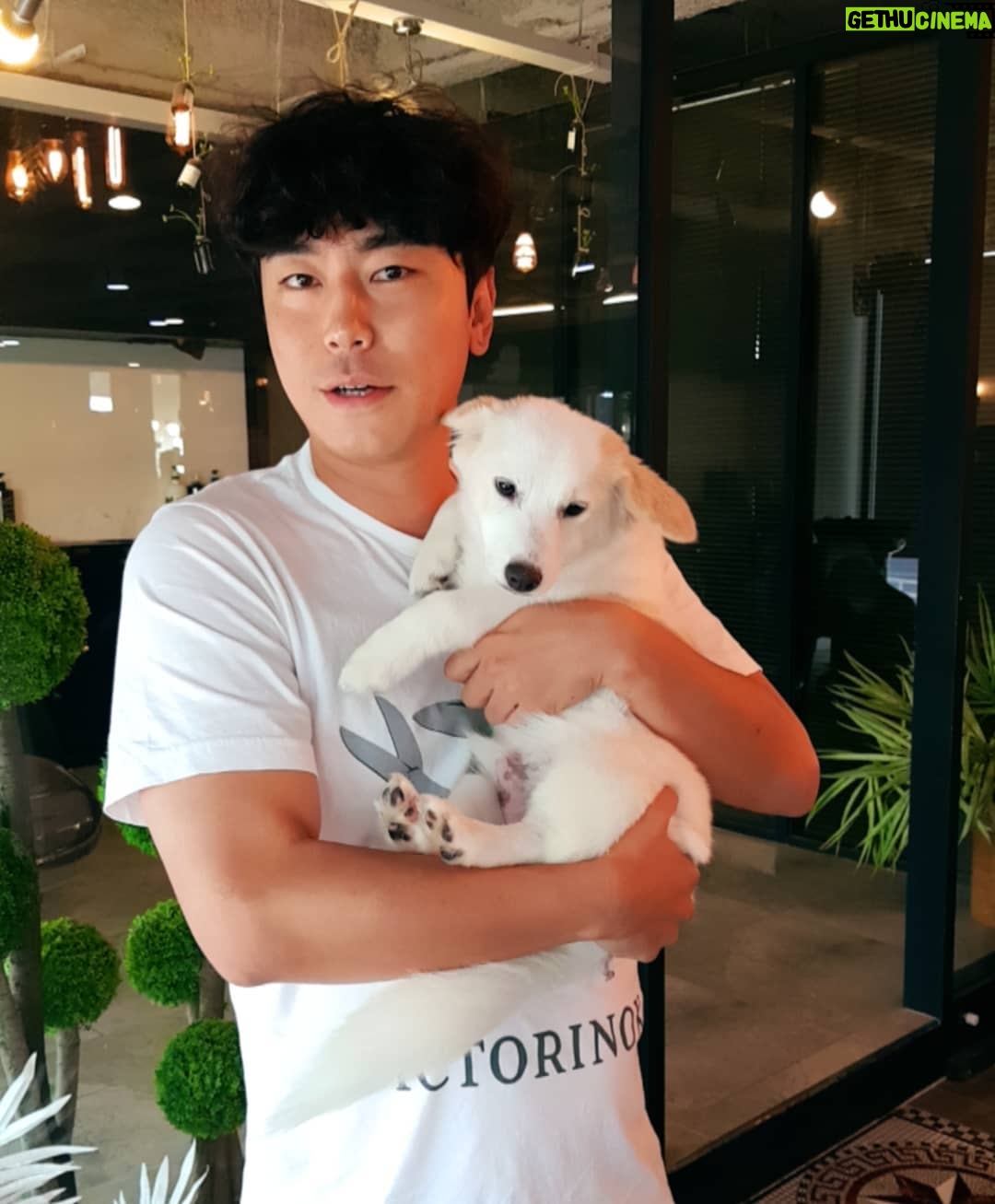 Han Chae-young Instagram – #이시언 #핫 #뭔가잘어울려 ㅋㅋ #bonding #theyresocute 😍😍 ...