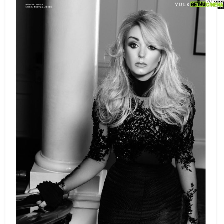 Helen George Instagram – Thank you @cassiemakeup for contouring the ...