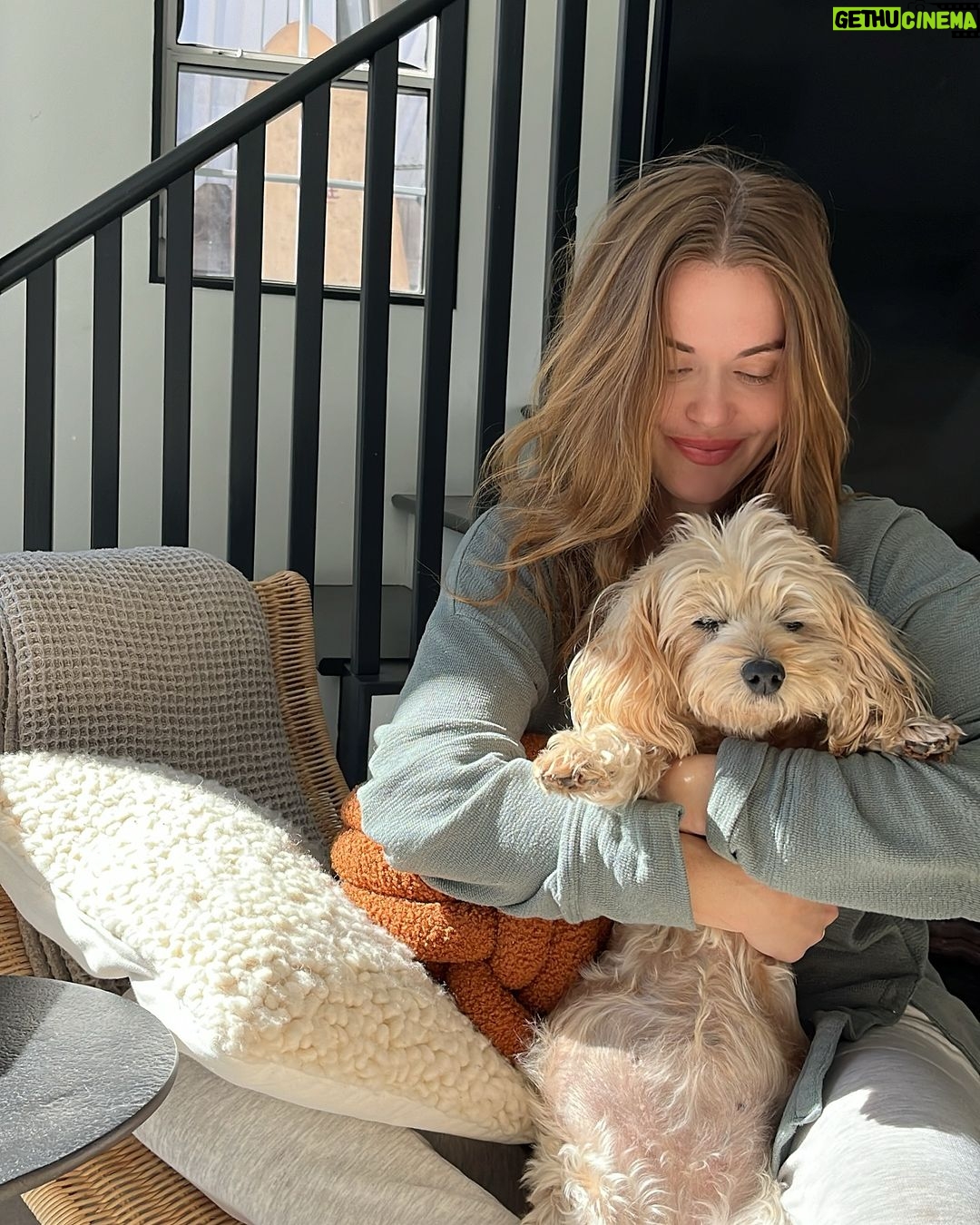 Actress Holland Roden HD Instagram Photos and Wallpapers February 2024 ...