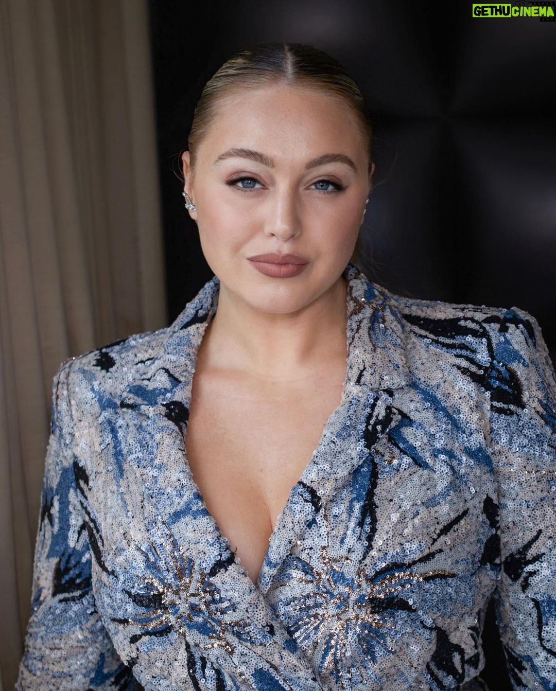 Iskra Lawrence Instagram – ISKRA #NYFW w/ @iskra attending the @nyfw x ...