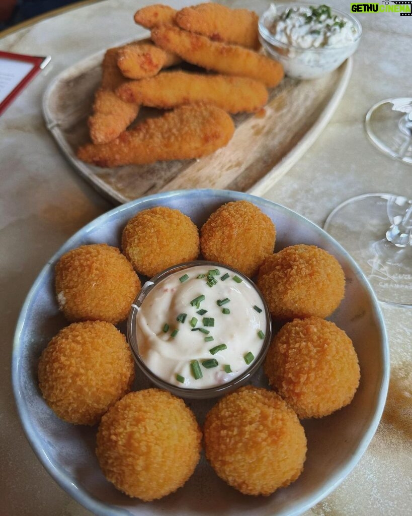 Actress Jamie-Lee Six HD Instagram Photos and Wallpapers February 2024 ...