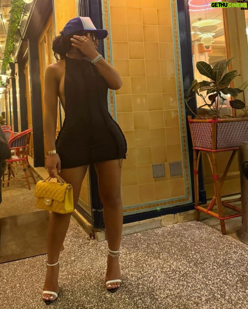 Actress Jayda Cheaves HD Instagram Photos and Wallpapers February 2024 ...
