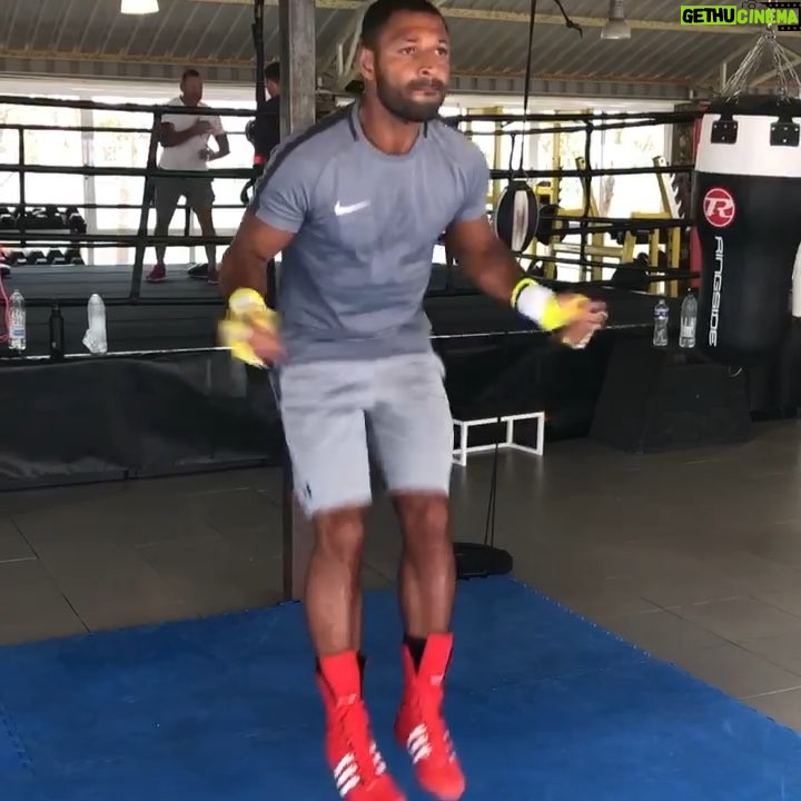 Kell Brook Instagram – We don’t skip gym sessions We do skipping gym ...