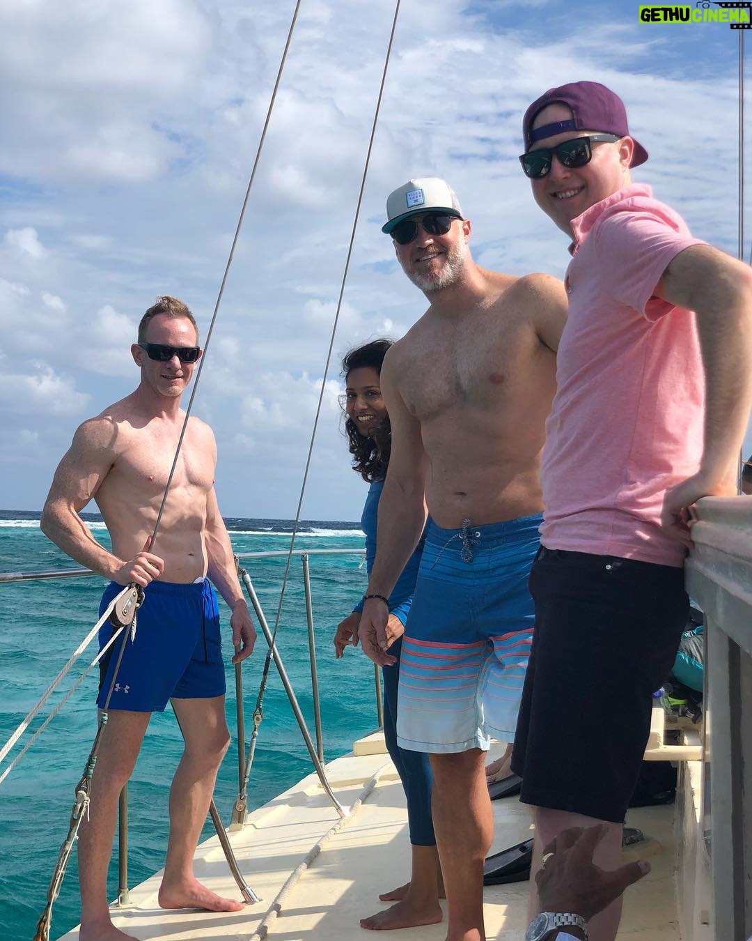 Kenneth Mitchell Instagram – Sailing with my best friends & my StarTrek ...