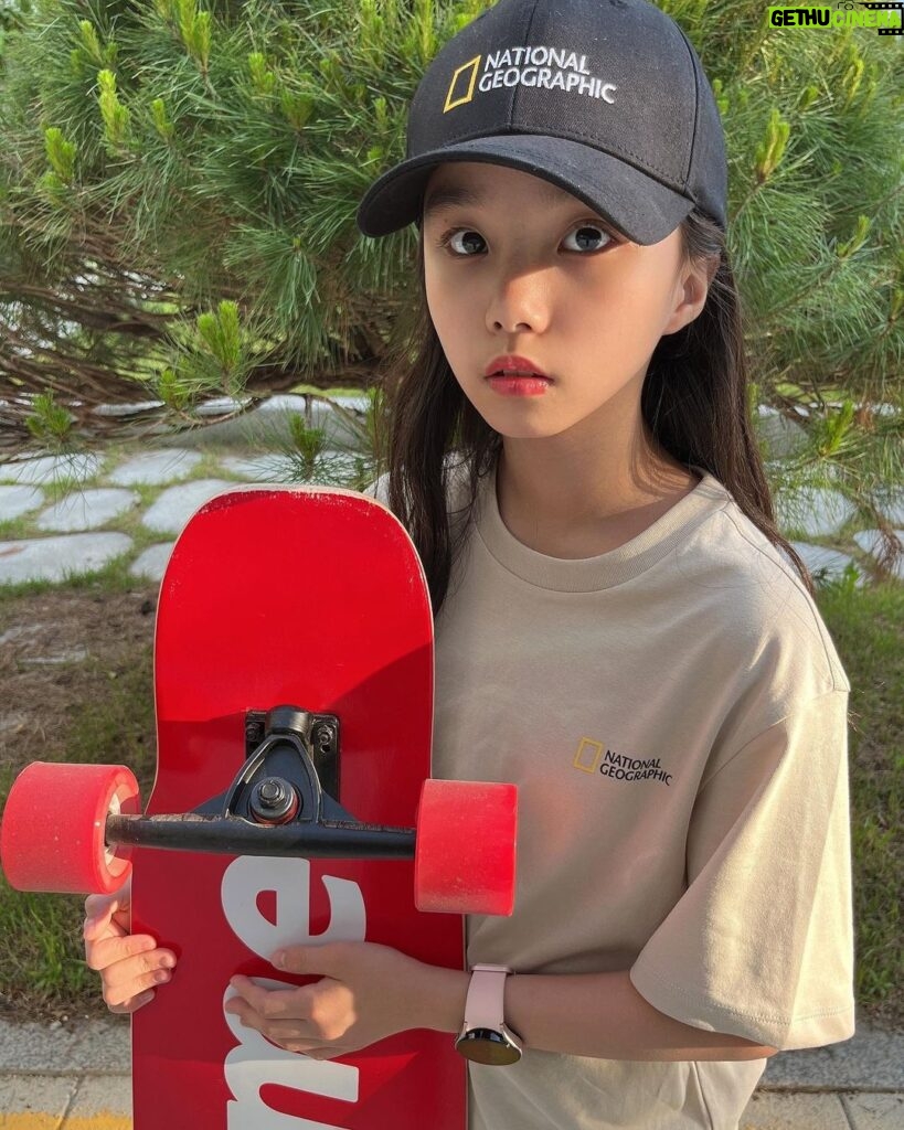 Actress Kim Ji-Yu HD Instagram Photos and Wallpapers May 2023 | Gethu ...