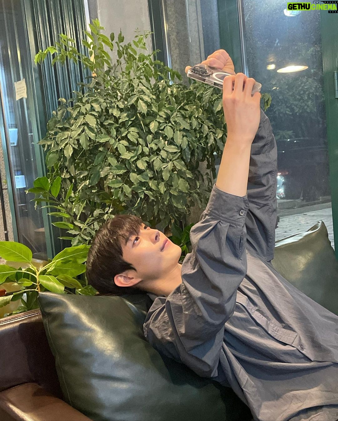 Actor Kim Young-dae HD Instagram Photos and Wallpapers October 2023 ...