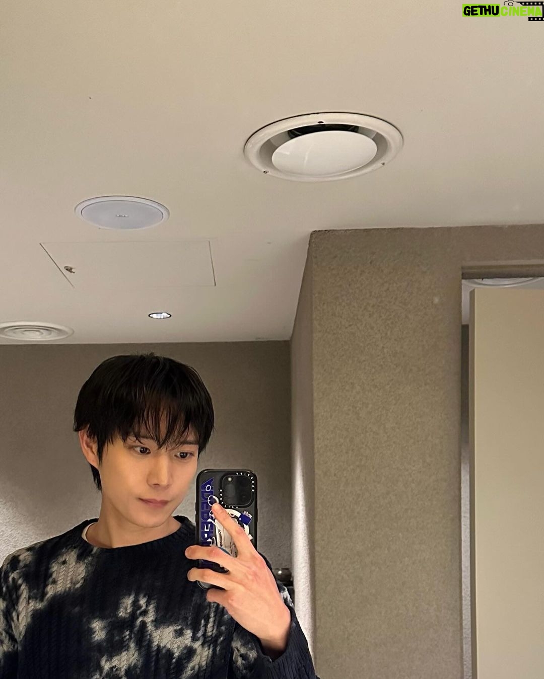 Actor Kim Young-dae HD Instagram Photos and Wallpapers December 2023 ...