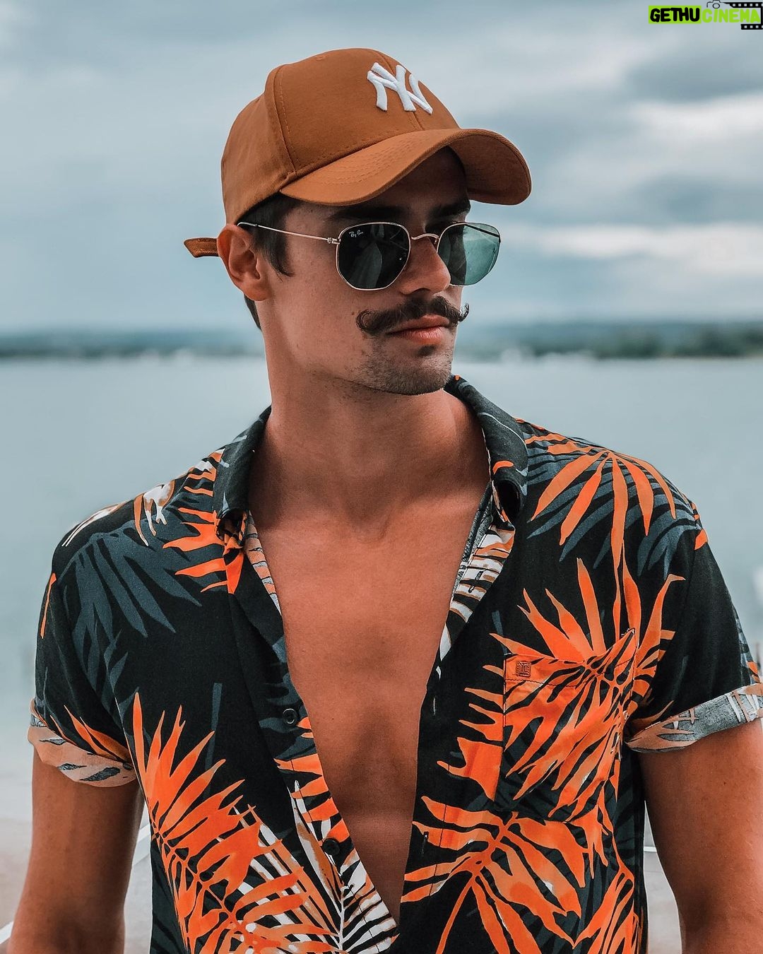 Leandro David Instagram – “Olha pro lado e faz carão” 👀😏 | Gethu Cinema