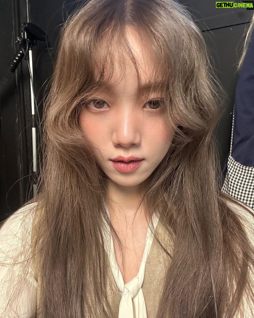 Actress Lee Sung-kyoung HD Instagram Photos and Wallpapers November ...