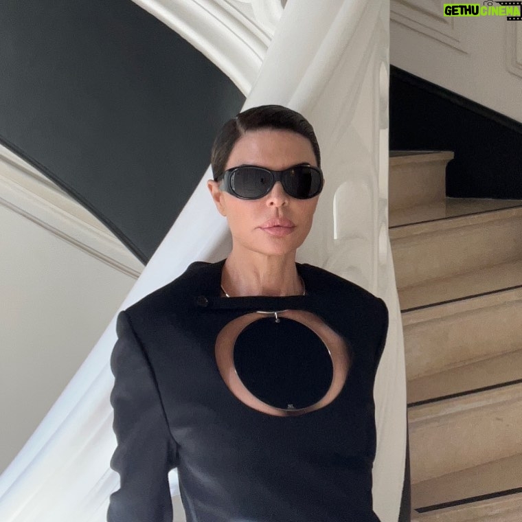 Lisa Rinna Instagram – Merci beaucoup! What a fabulous week, what a ...