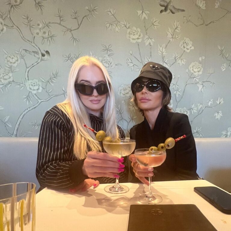 Lisa Rinna's Instagram Gold: The 10 Most-Liked Posts